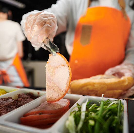 ULT Freezer Temperature Monitoring: Choosing the Right ULT Freezer